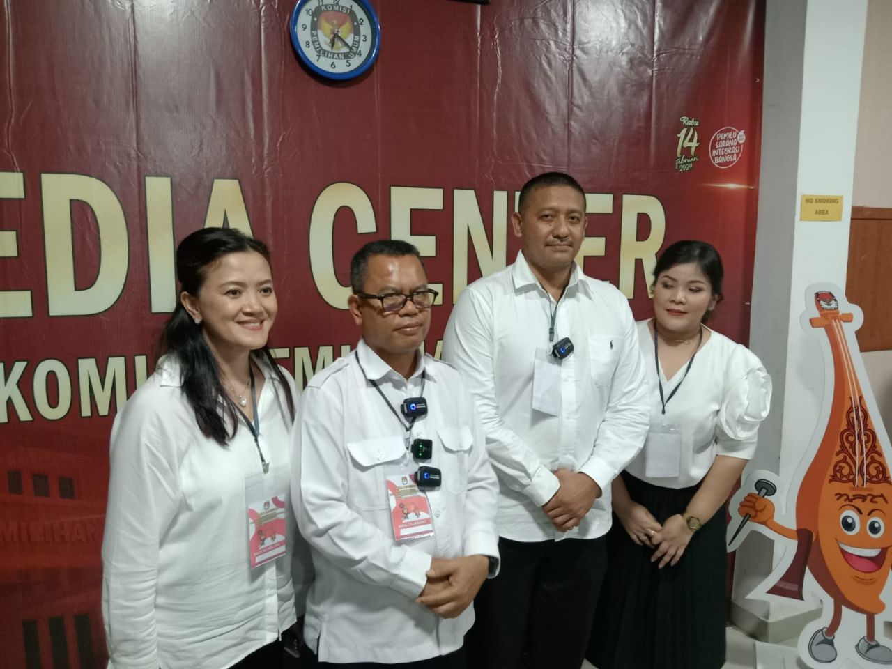 Paslon Bupati dan Wakil Bupati Toba 2024-2029 Ir. Poltak Sitorus ...